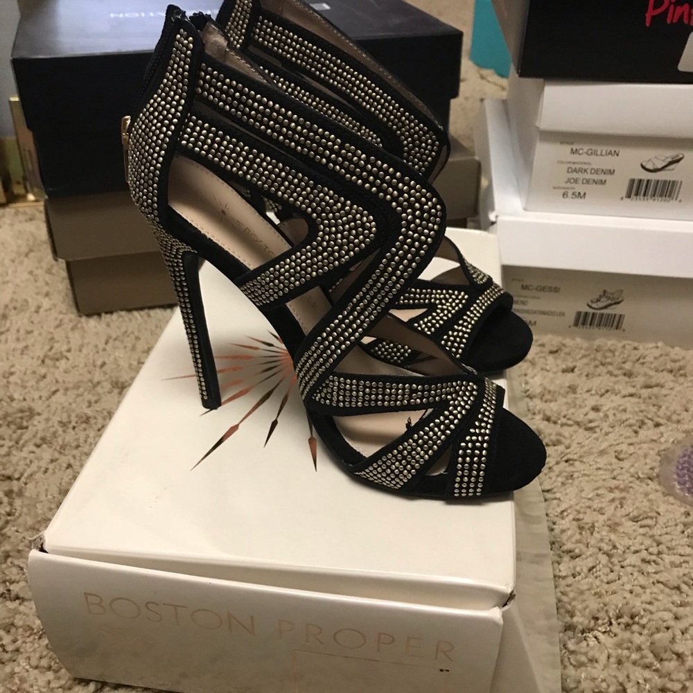 Boston Proper Black And Gold Heels - Gem